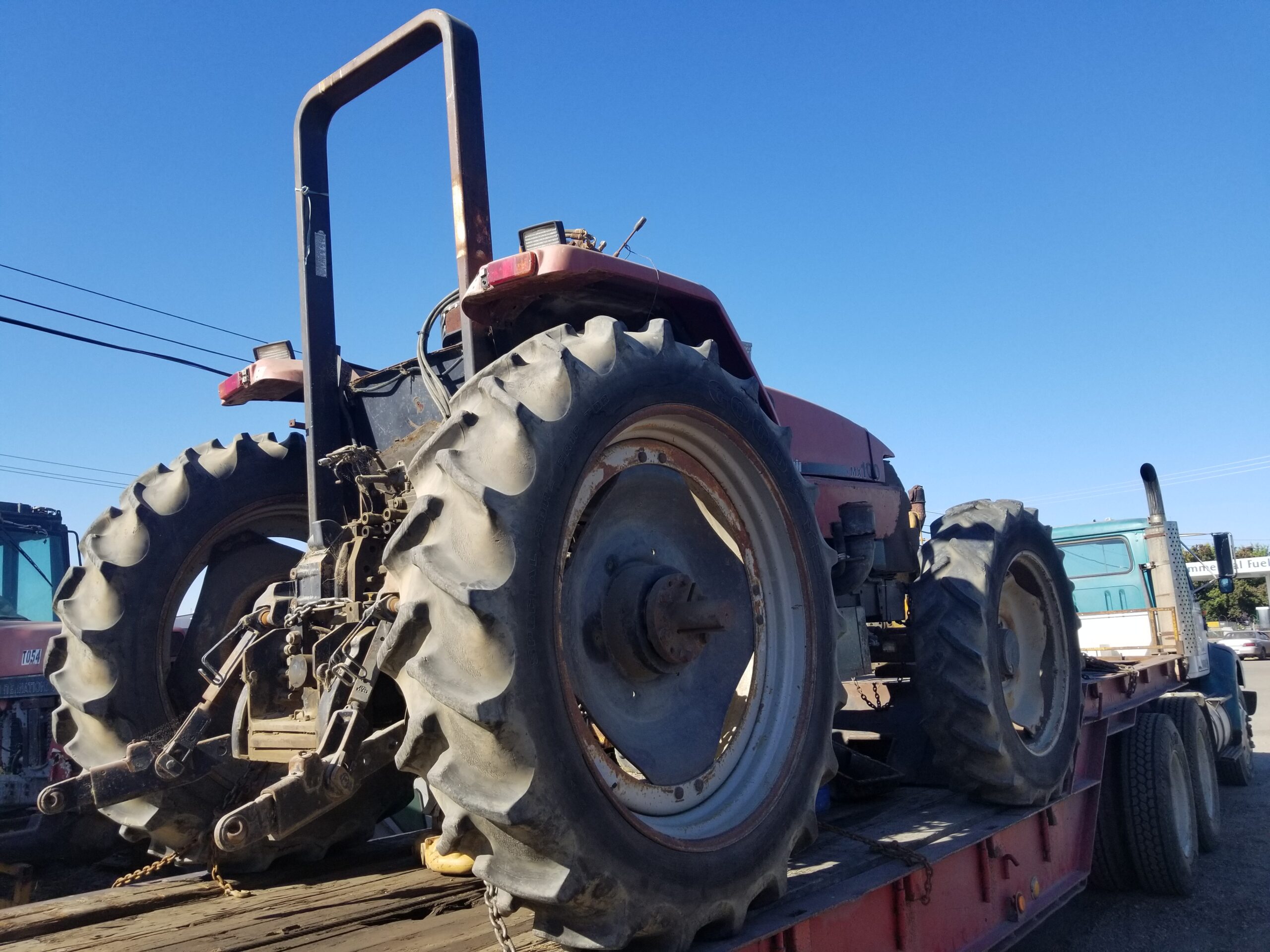 Salvage Tractors – Associated Tractor