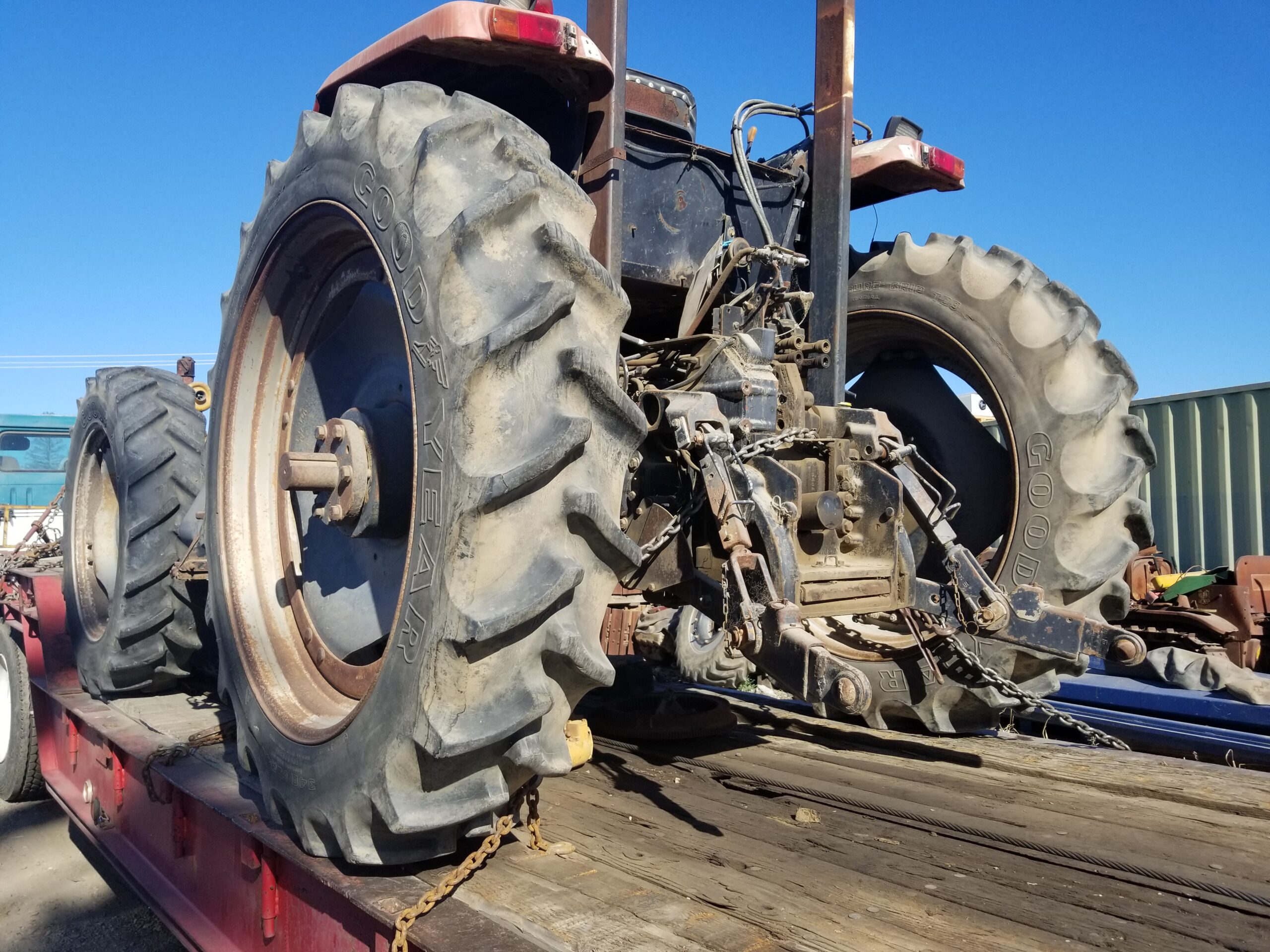 Salvage Tractors – Associated Tractor